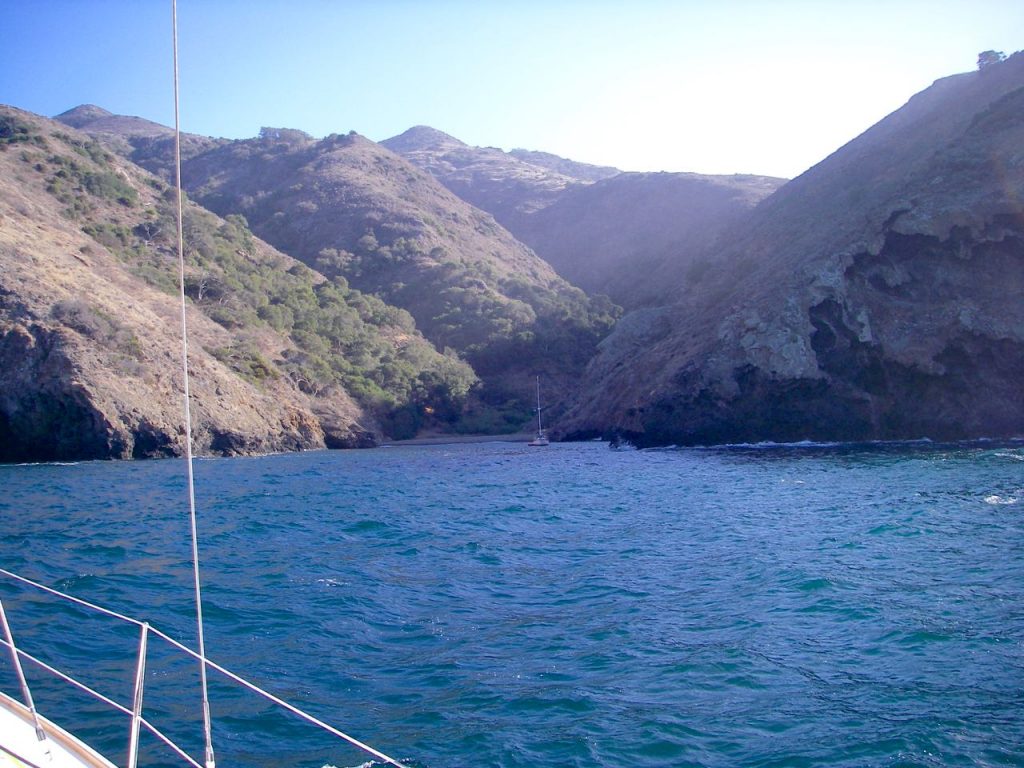 Ladys Harbor - Sail Channel Islands